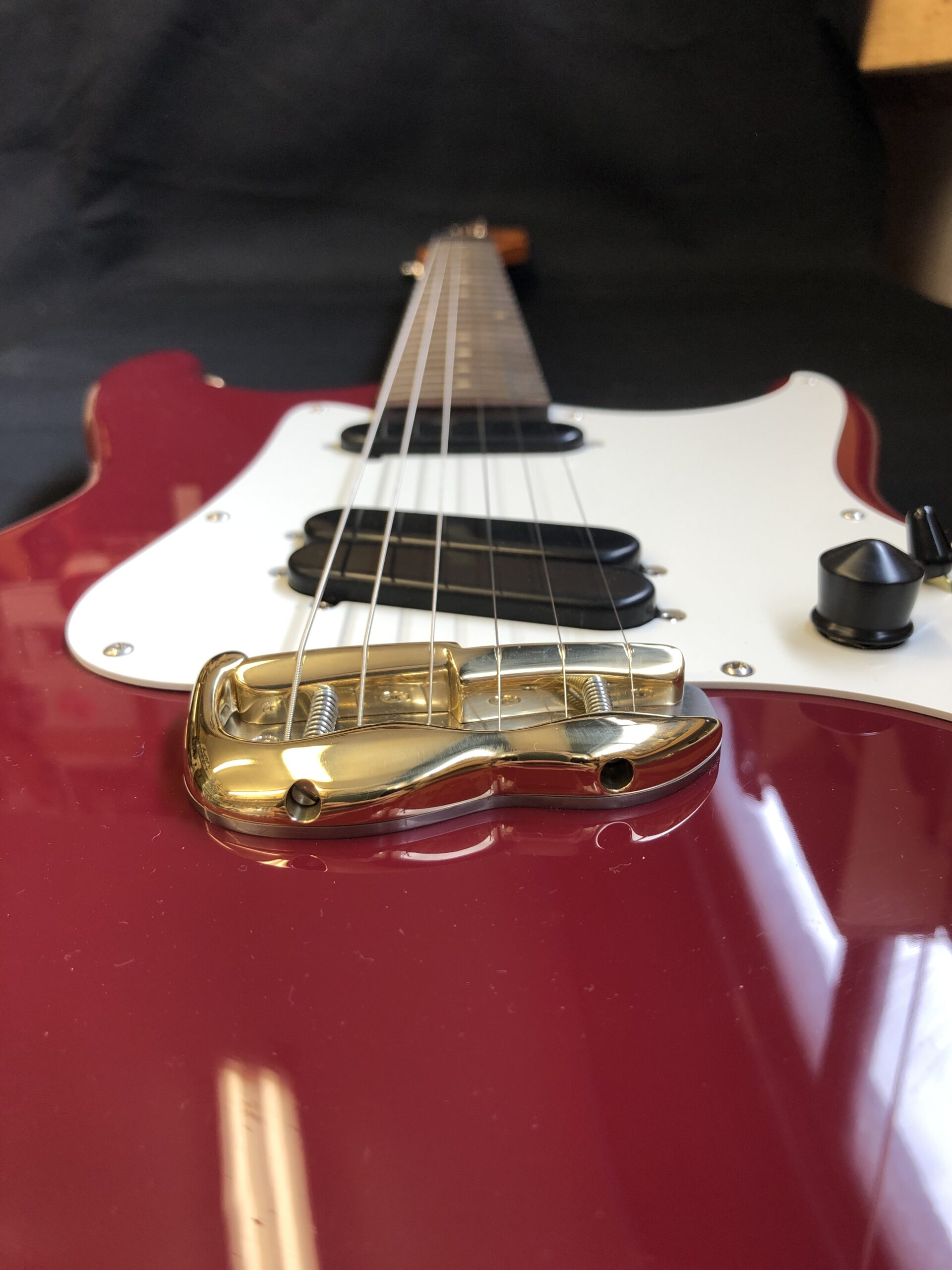 Farmiloe Instruments